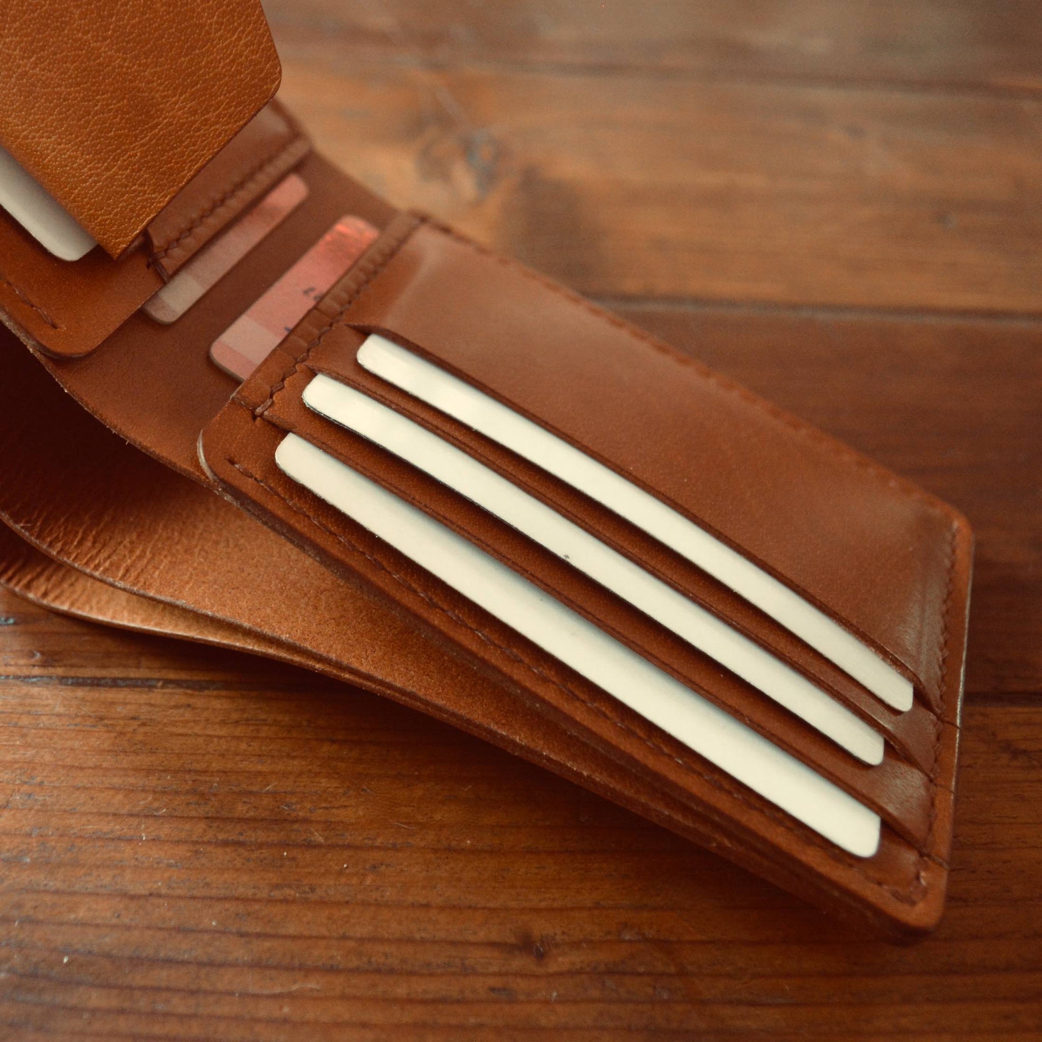 Coin Pocket Wallet in Veg Tan Leather | Handmade Luxury – Godbole Gear