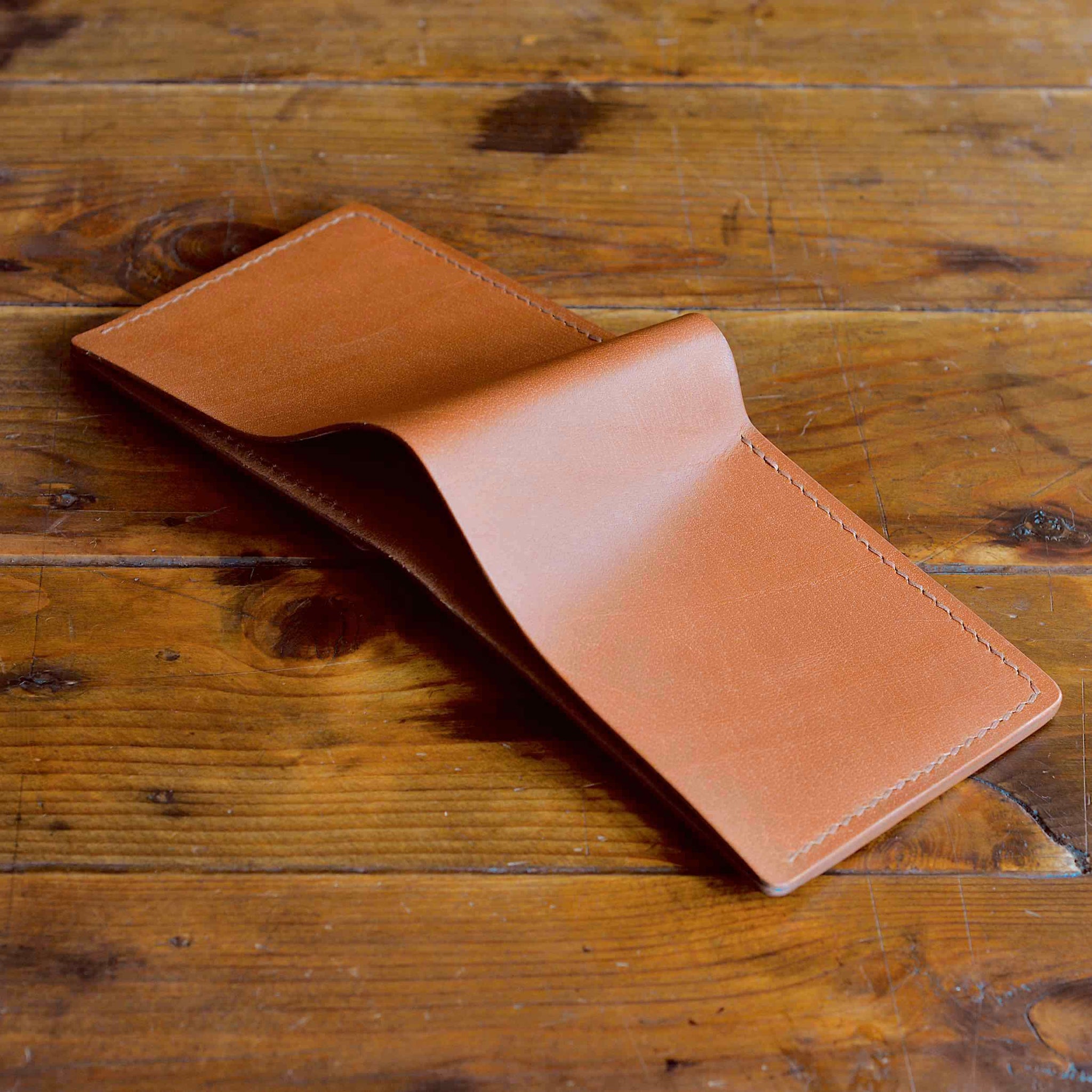 Coin Pocket Wallet in Veg Tan Leather | Handmade Luxury – Godbole Gear