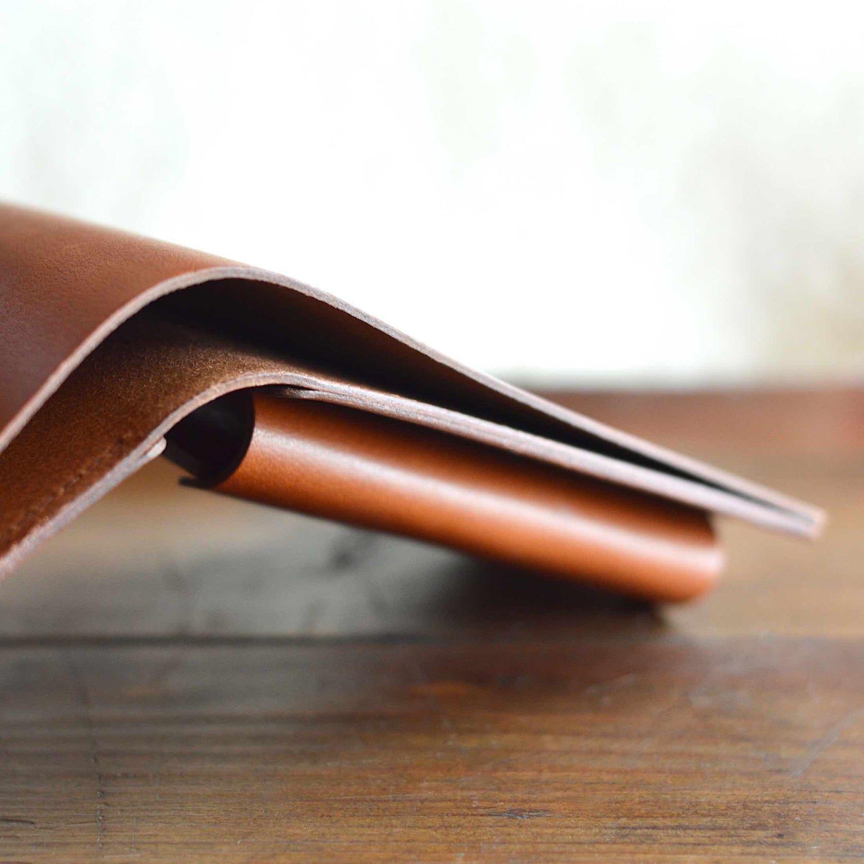 Coin Pocket Wallet in Veg Tan Leather | Handmade Luxury – Godbole Gear